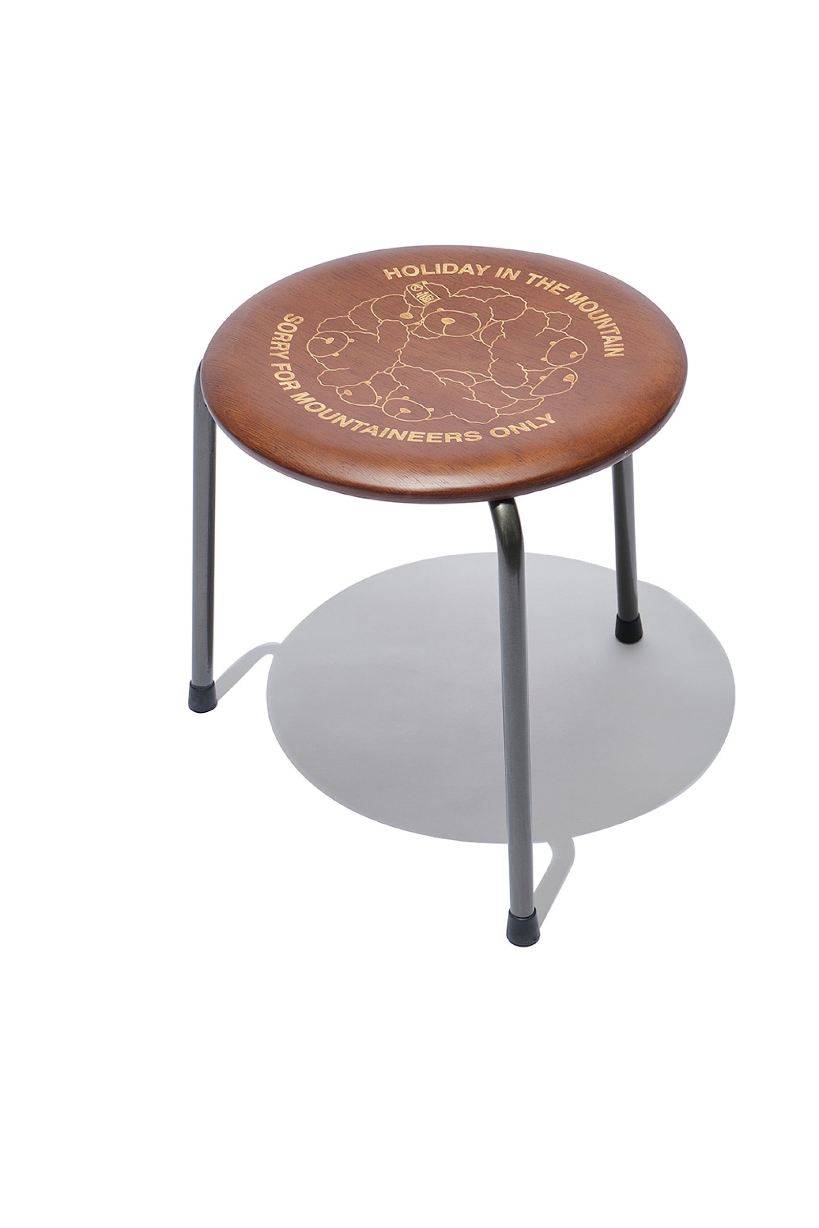 Mountain Research / Round Stool Low - HITM158（Kuma Wreath） – redtriangle